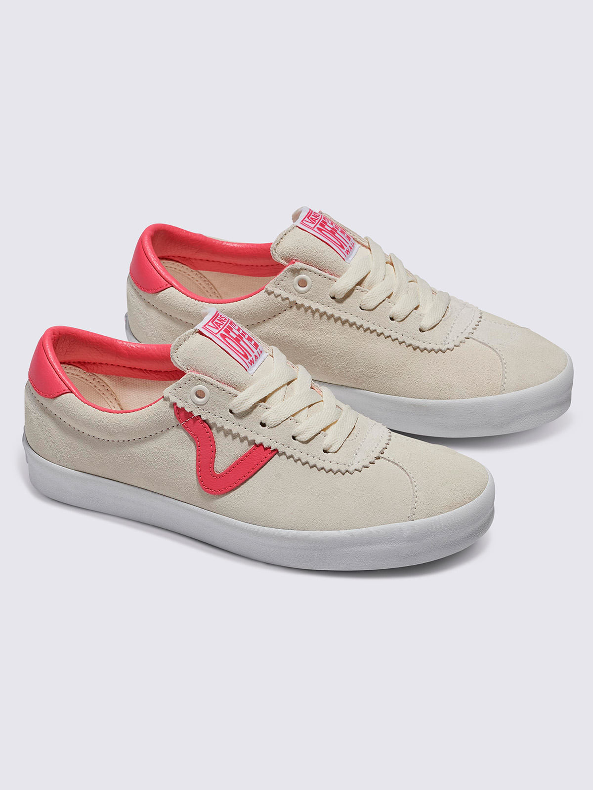 Zapatilla Urbana Mujer Sport Low Crema Vans-Vans Chile