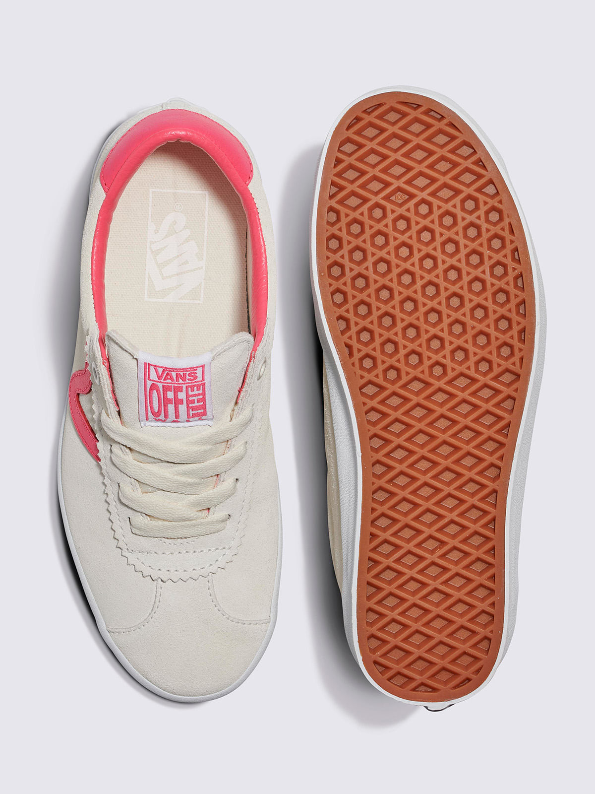 Zapatilla Urbana Mujer Sport Low Crema Vans-Vans Chile